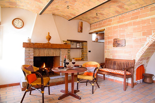1 Living room - Houses of Italy | Houses for Sale in Italy | Property ...